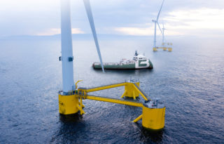 Reducing the carbon footprint and costs of offshore drilling campaigns for dp/moored floaters